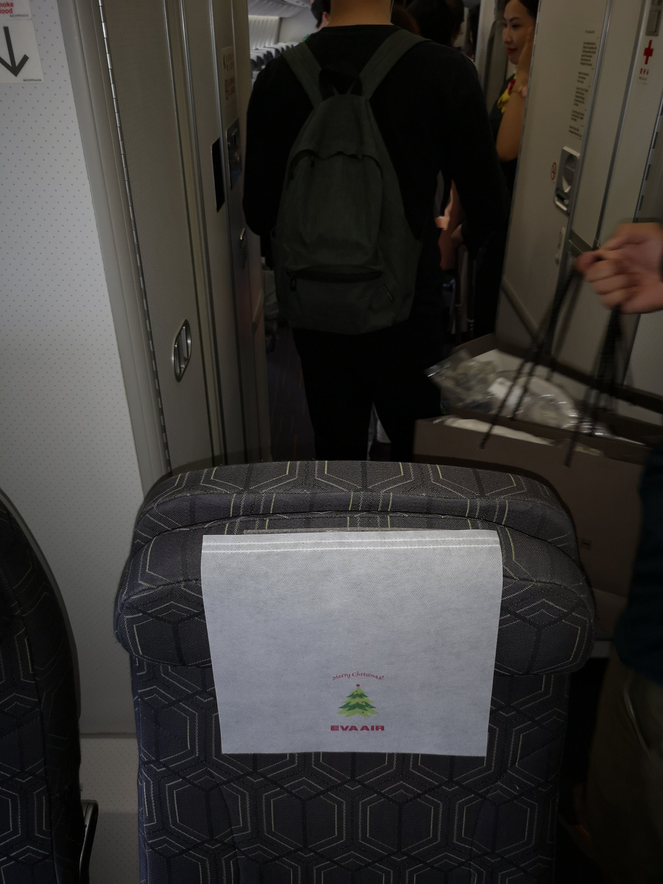 Flight Review: BR216 – SIN – TPE – hotelsandairlines